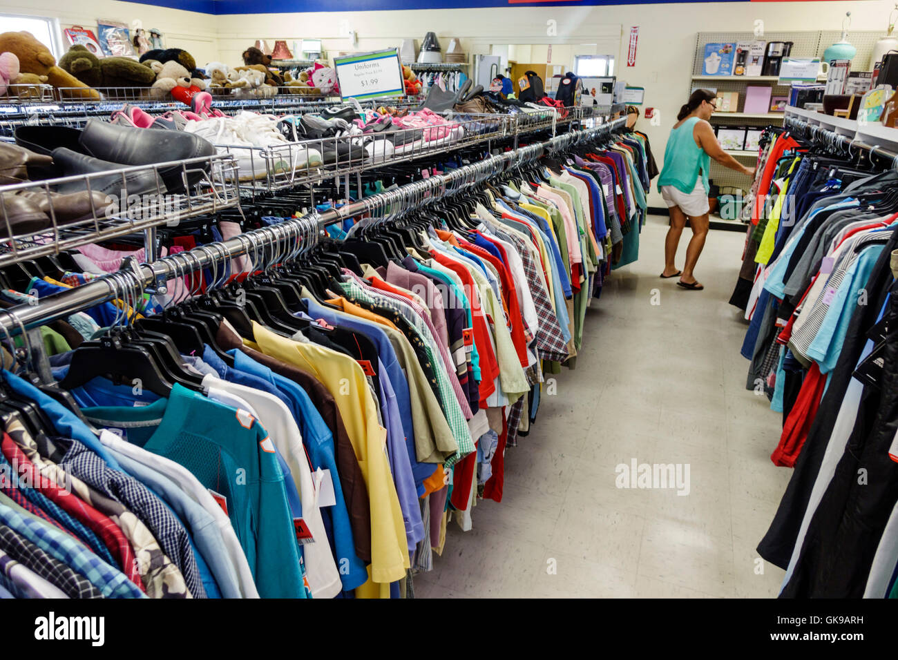 Thrift Shop Stock Photos & Thrift Shop Stock Images - Alamy