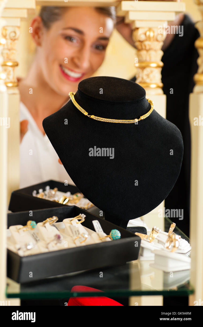 Selection in jewellery shop hi-res stock photography and images - Alamy