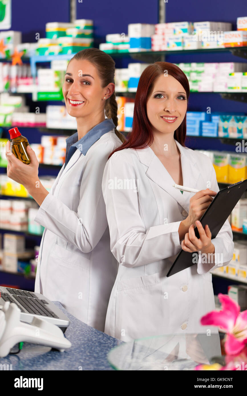 Druggist hi-res stock photography and images - Alamy