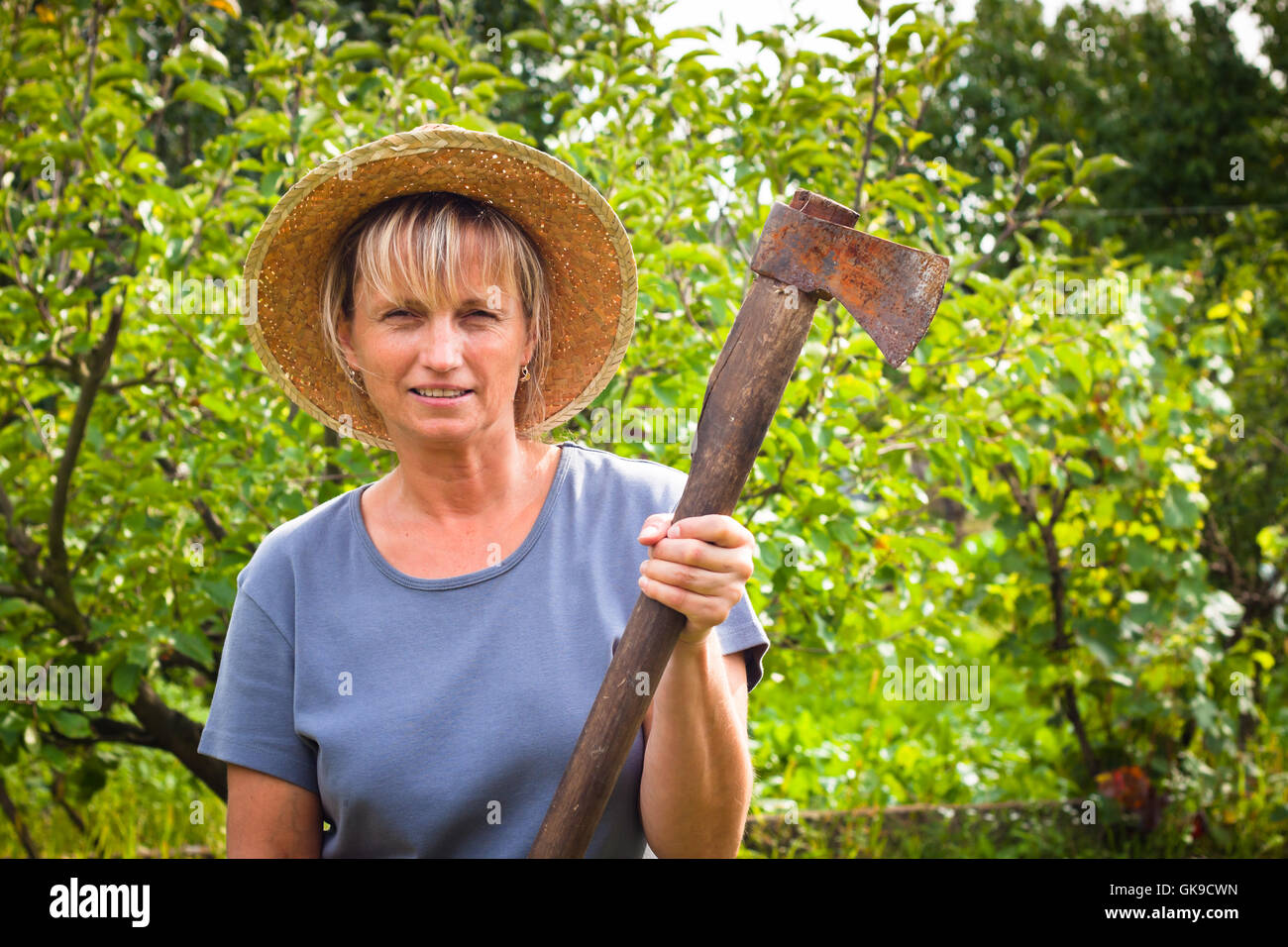 Mature lady garden tool hi-res stock photography and images - Alamy