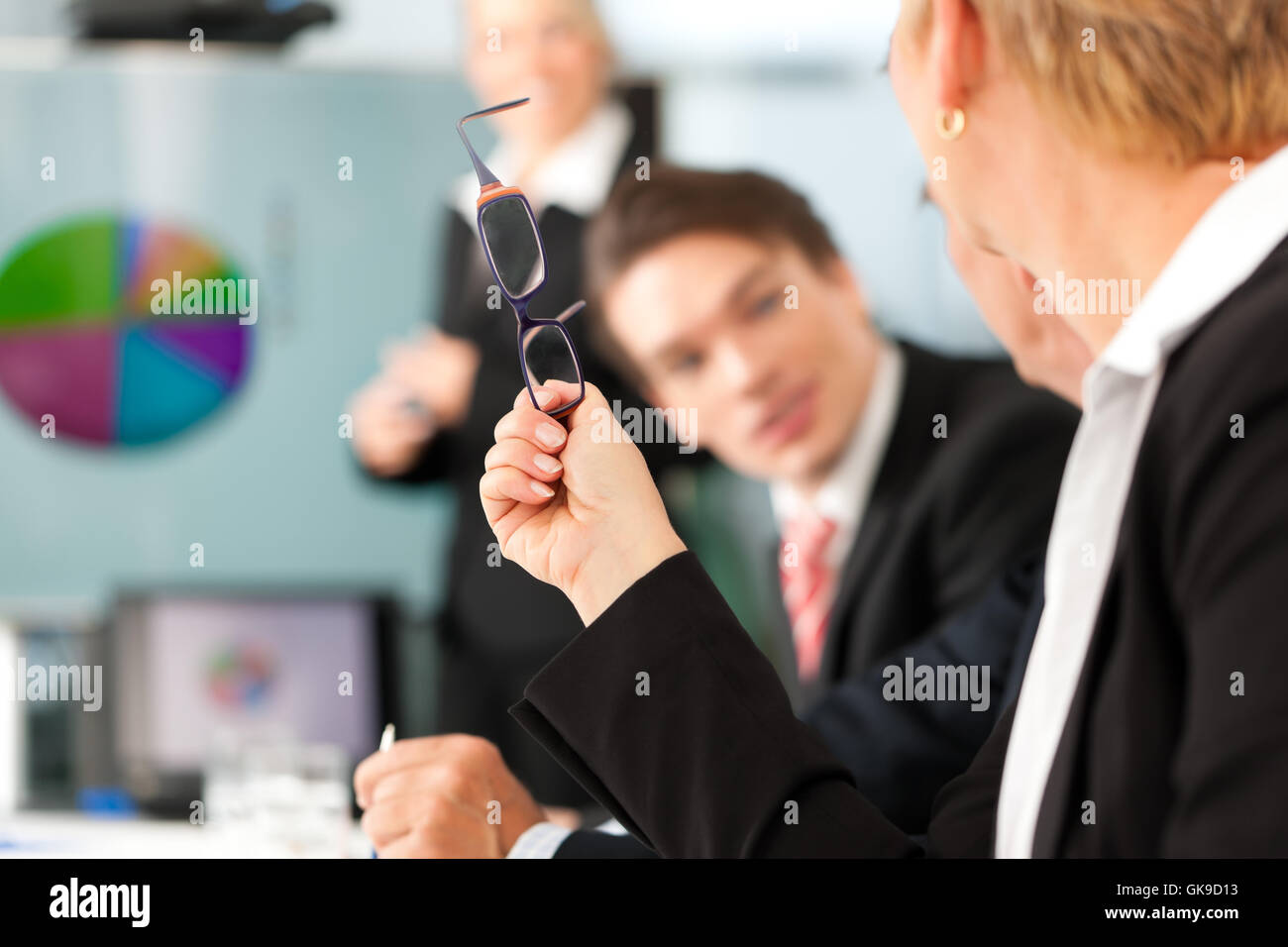 business - presentation within a team Stock Photo - Alamy