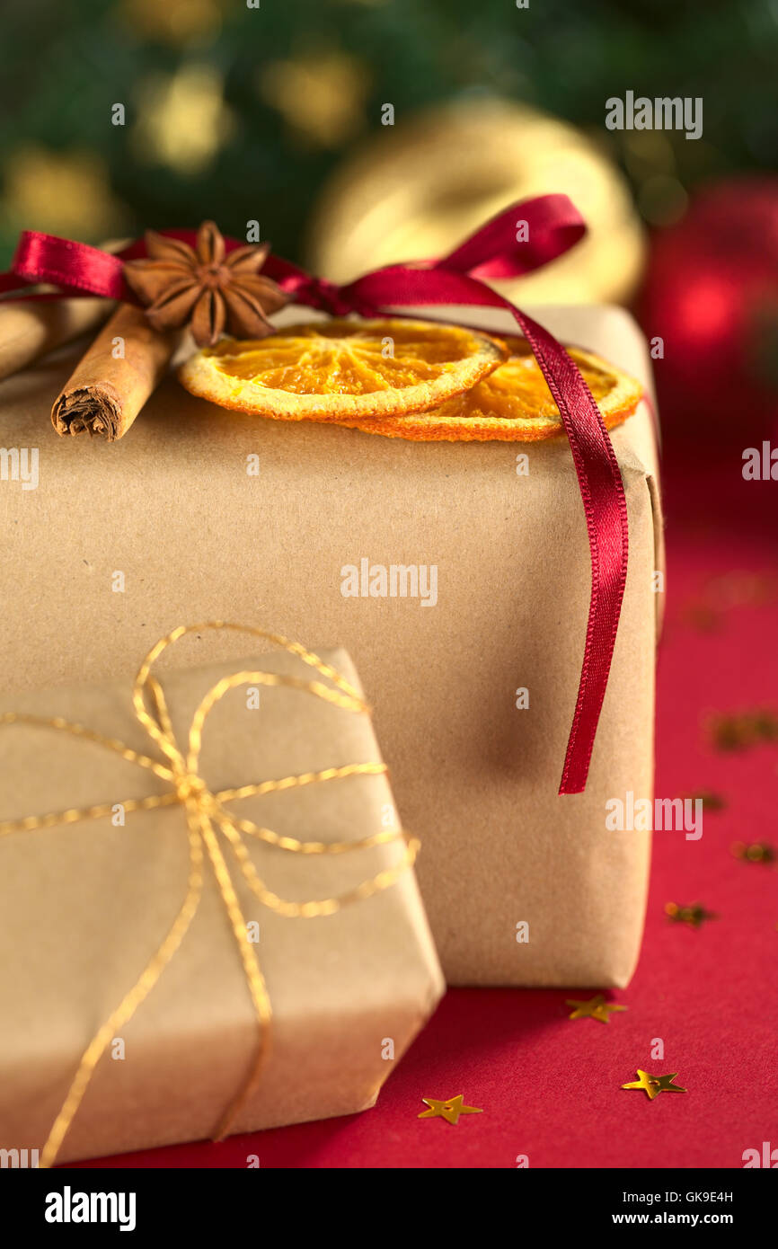 present object holiday Stock Photo - Alamy
