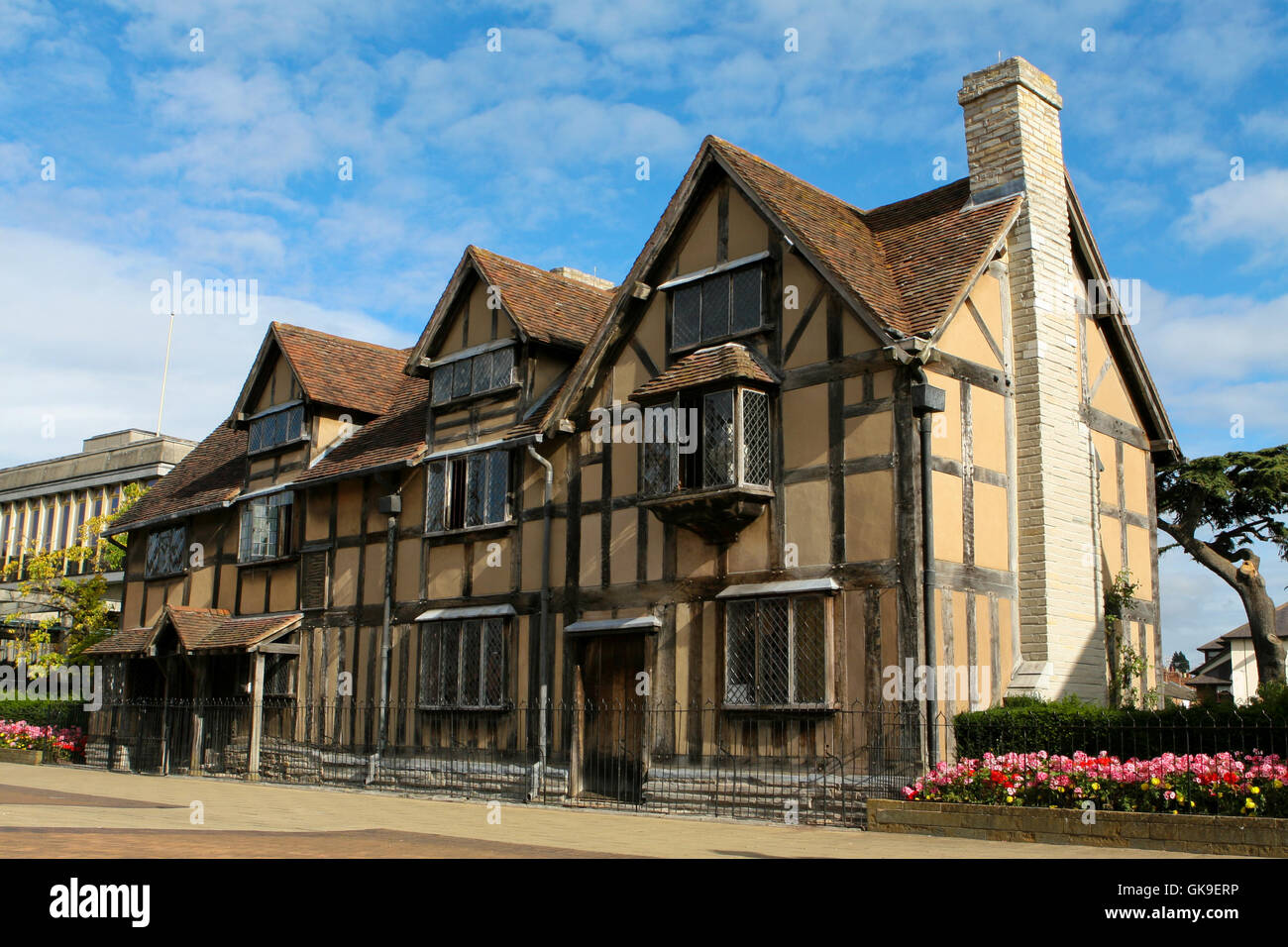 house building england Stock Photo - Alamy