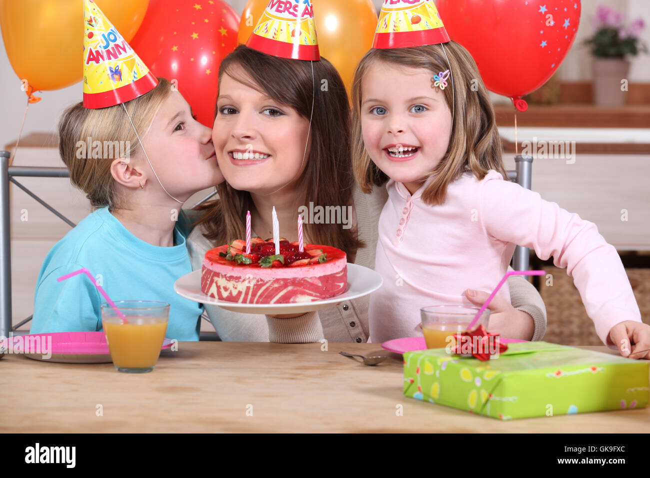Mom daughter birthday party cakes hi-res stock photography and images ...