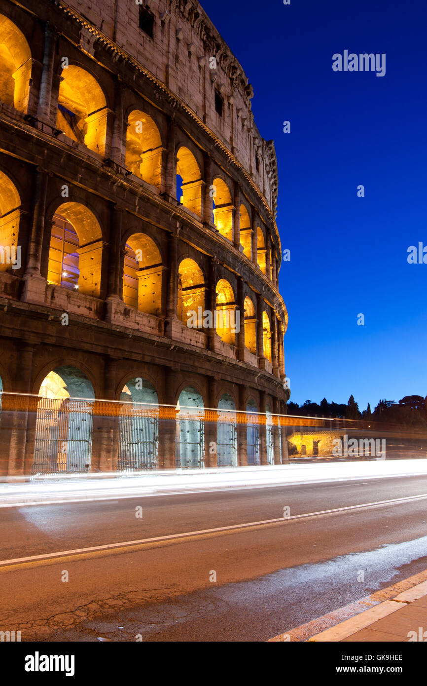Rome roma twilight Stock Photo - Alamy