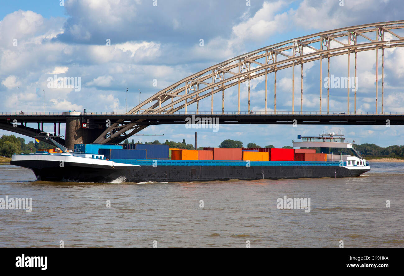 Big huge enormous hi-res stock photography and images - Alamy