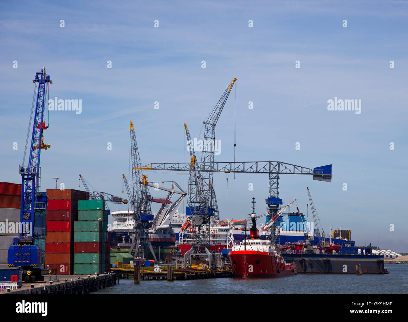 Maritime profession hi-res stock photography and images - Alamy