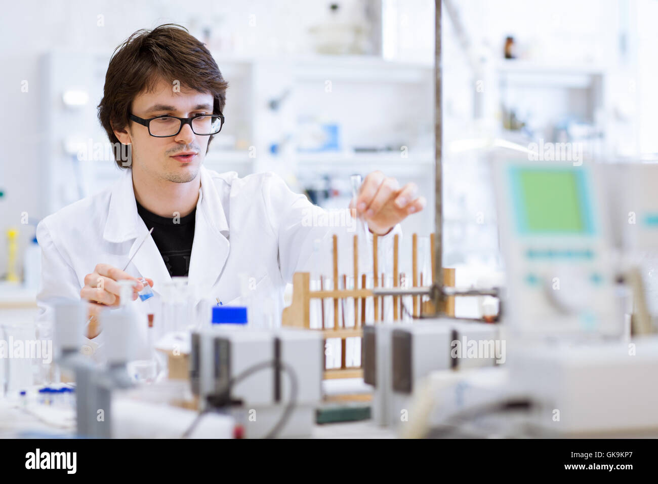 experiment science research Stock Photo - Alamy