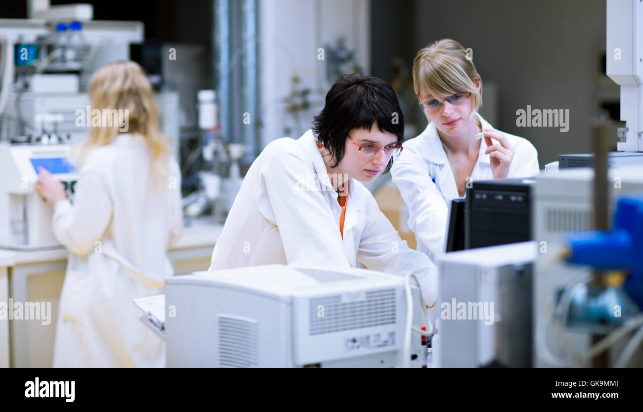 experiment female research Stock Photo - Alamy