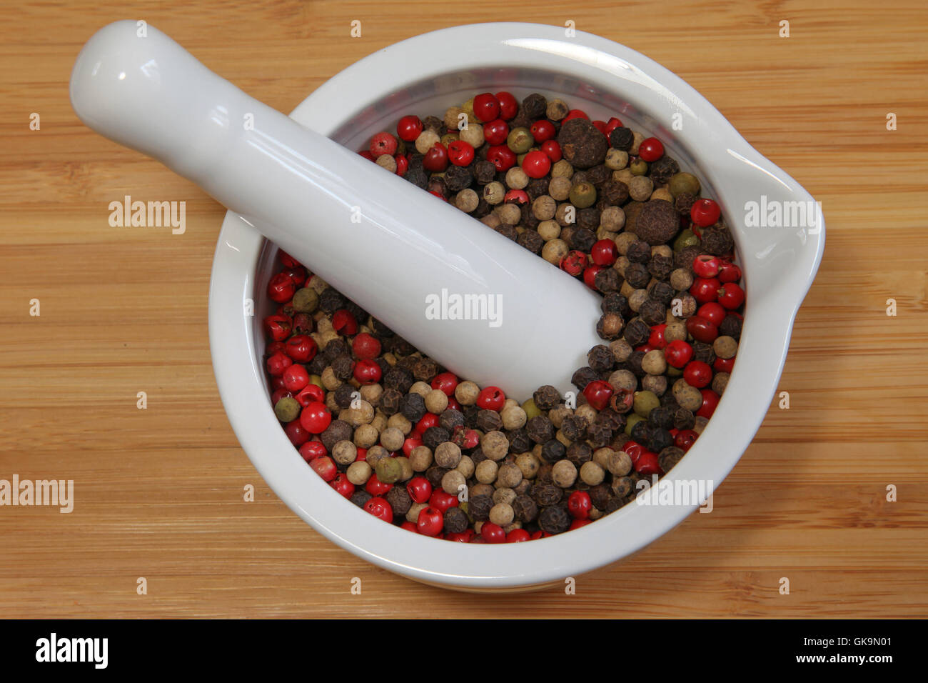 Red coloured spice hi-res stock photography and images - Alamy