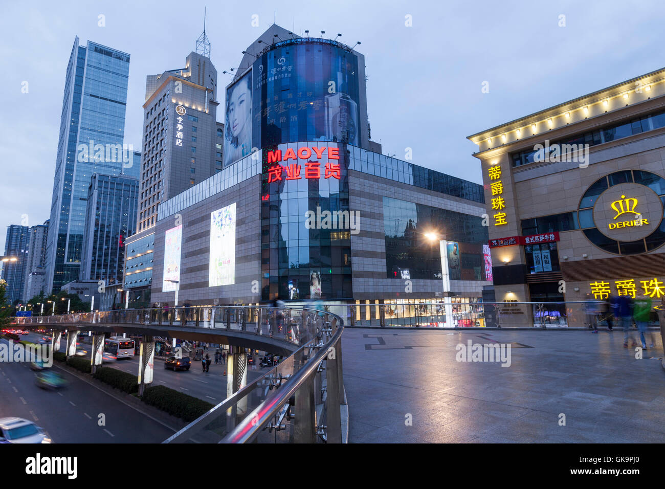 China Chengdu City Center Stock Photo - Alamy