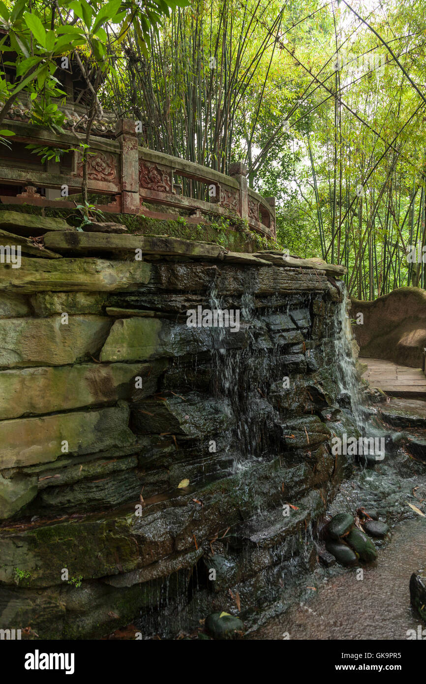 Fish carving china hi-res stock photography and images - Alamy