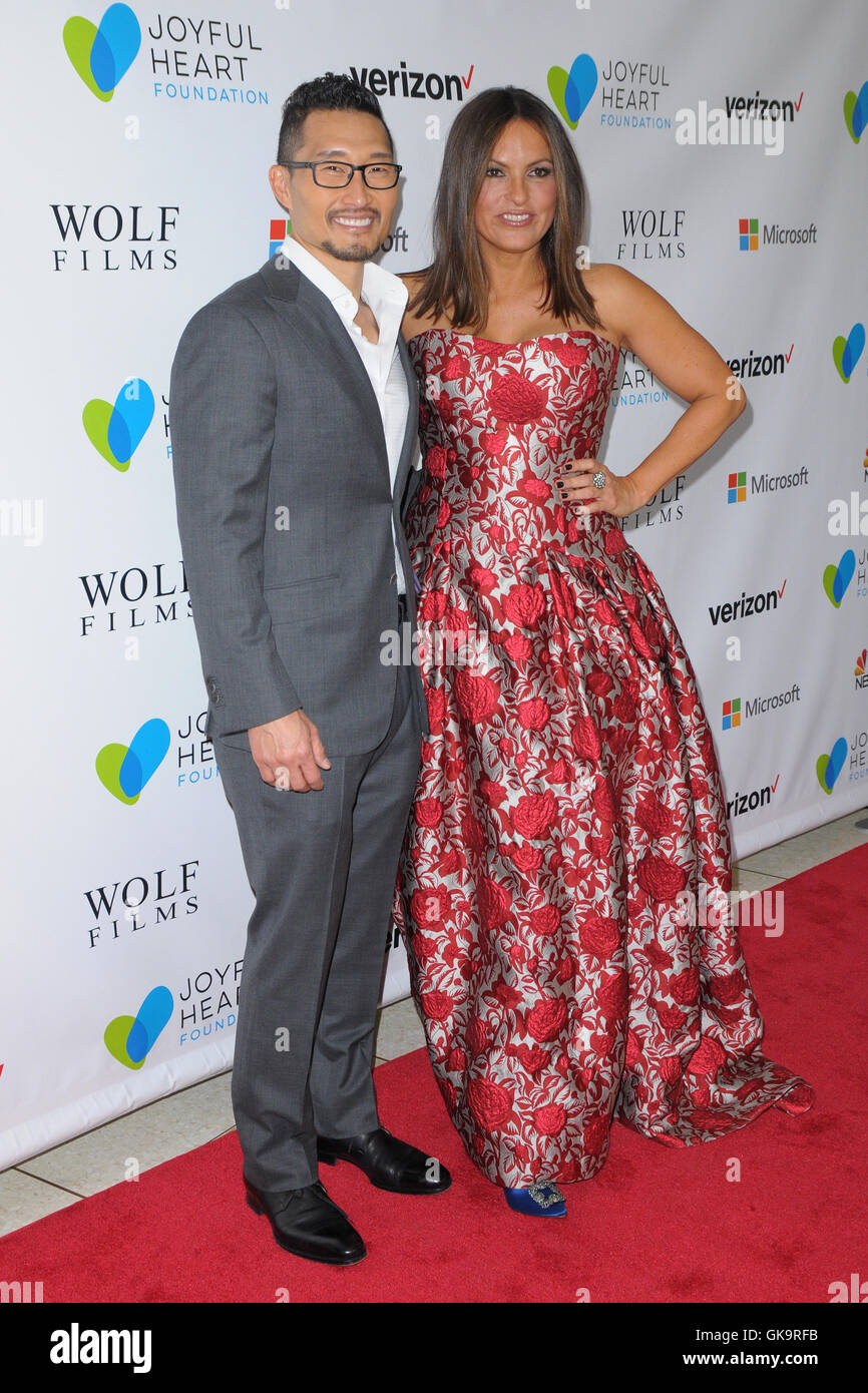 Joyful Heart Foundation's 2016 Joyful Revolution Gala - Red Carpet ...