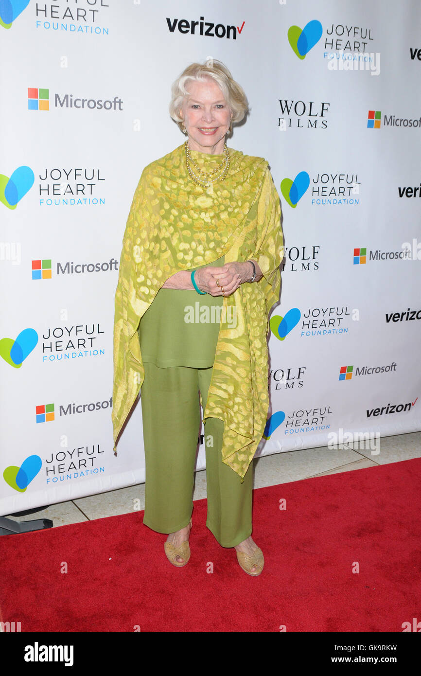 Joyful Heart Foundation's 2016 Joyful Revolution Gala - Red Carpet ...
