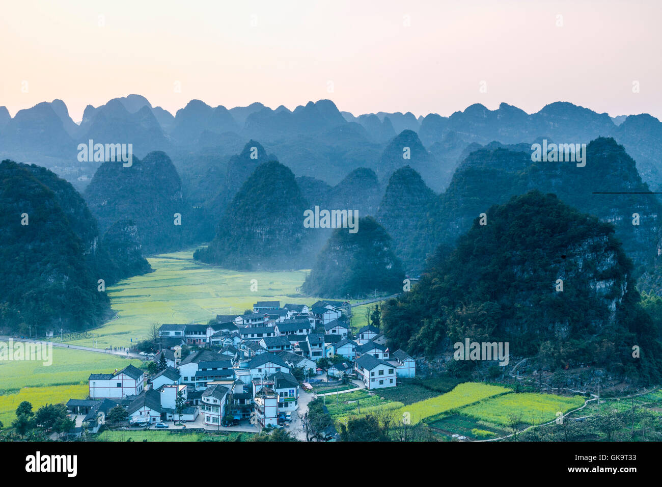 Wanfenglin hi-res stock photography and images - Alamy