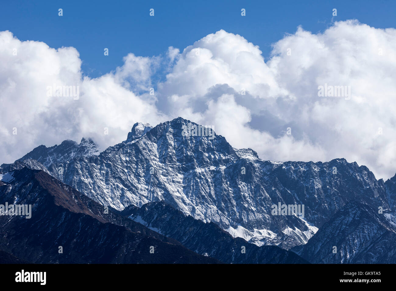 Balang Mountain High Resolution Stock Photography and Images - Alamy