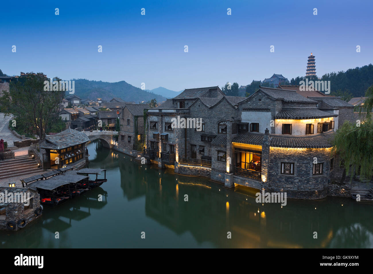 Beijing Ancient Architecture China river Stock Photo - Alamy