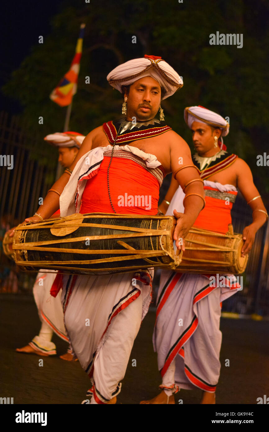 Kandy Esala procession, Sri Lanka Stock Photo - Alamy