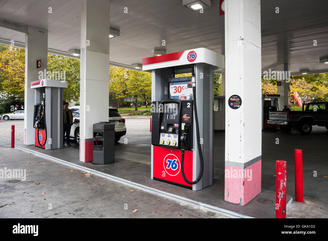 Seattle gas station Stock Photo - Alamy