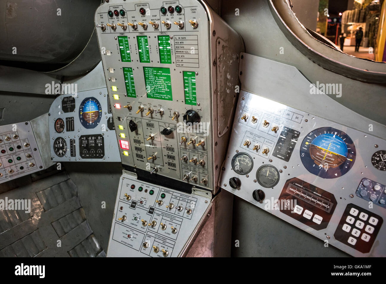 Mercury spacecraft Stock Photo - Alamy