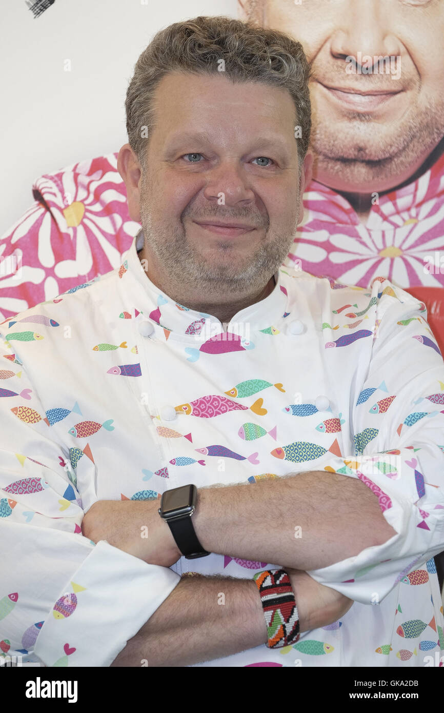 Spanish chef Alberto Chicote presents 'Alberto Chicote, La Cocina Del ...