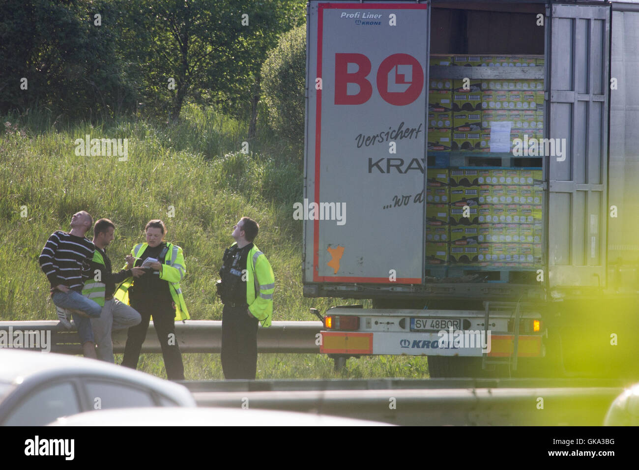 Kent police helicopter hi-res stock photography and images - Alamy