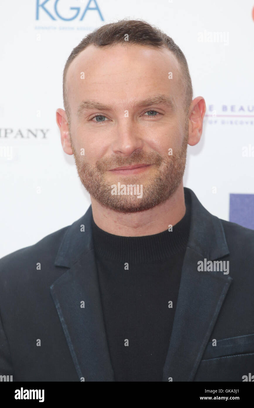 The Fragrance Foundation Awards 2016 Featuring: Kevin Simm Where ...