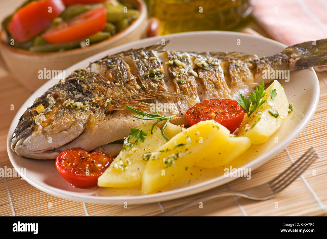 angle fish diet Stock Photo - Alamy