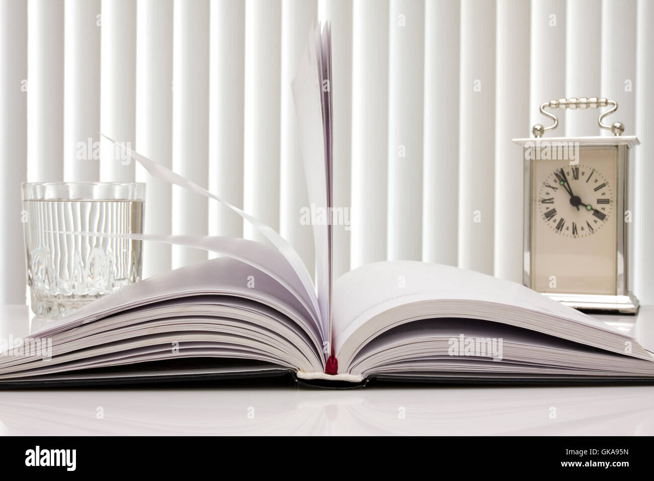 education clock data Stock Photo - Alamy