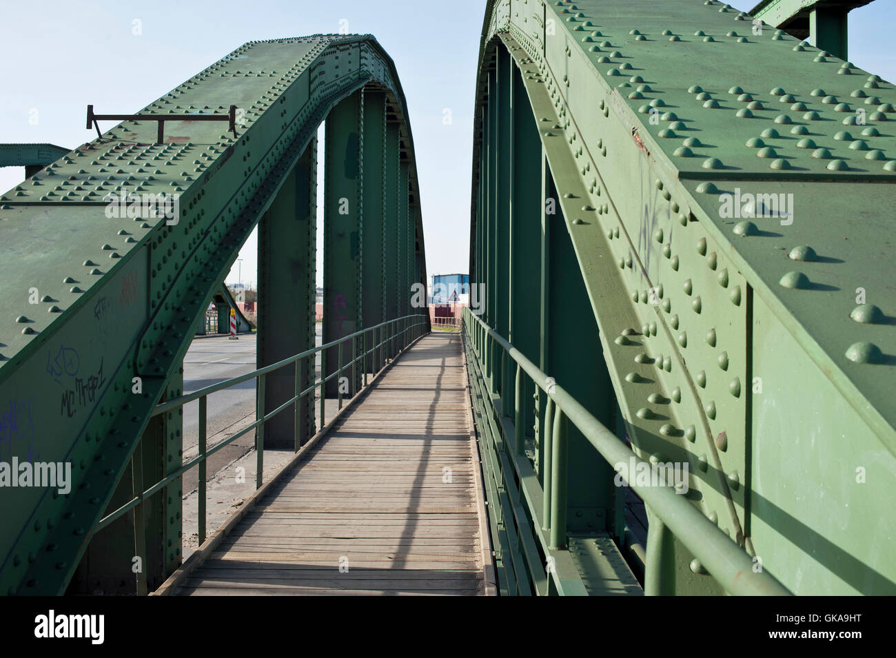 Veddelkanalbruecke hi-res stock photography and images - Alamy