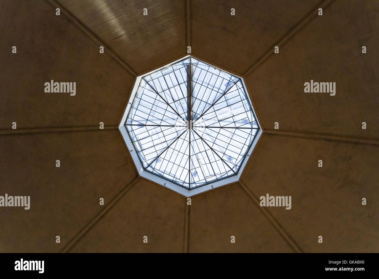 Indoor market glass roof hi-res stock photography and images - Alamy