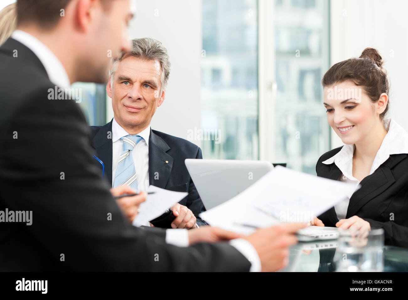 Business Meeting In An Office Stock Photo Alamy business-meeting-in-an-office-stock-photo-alamy