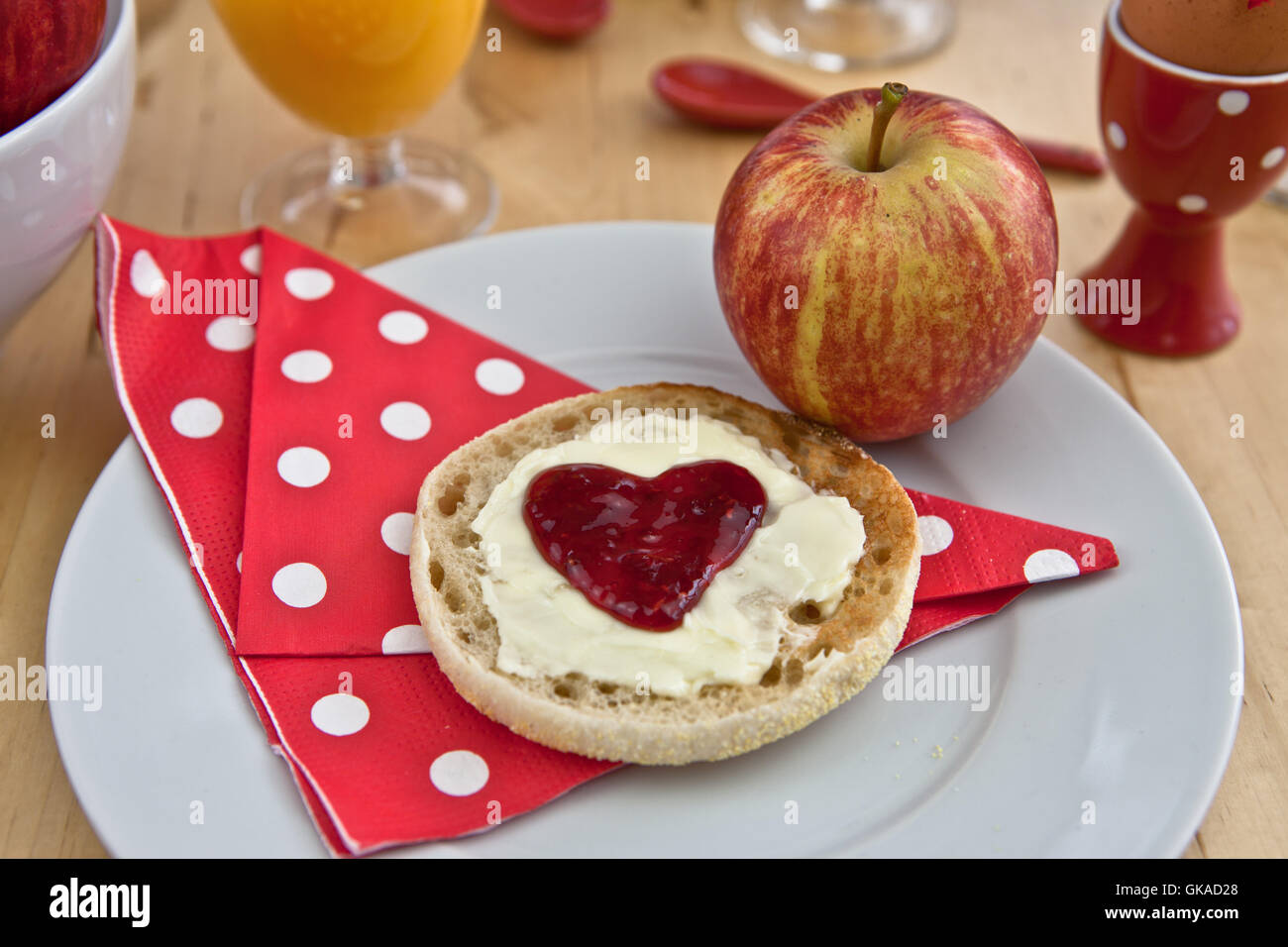 plate orange juice juice Stock Photo - Alamy