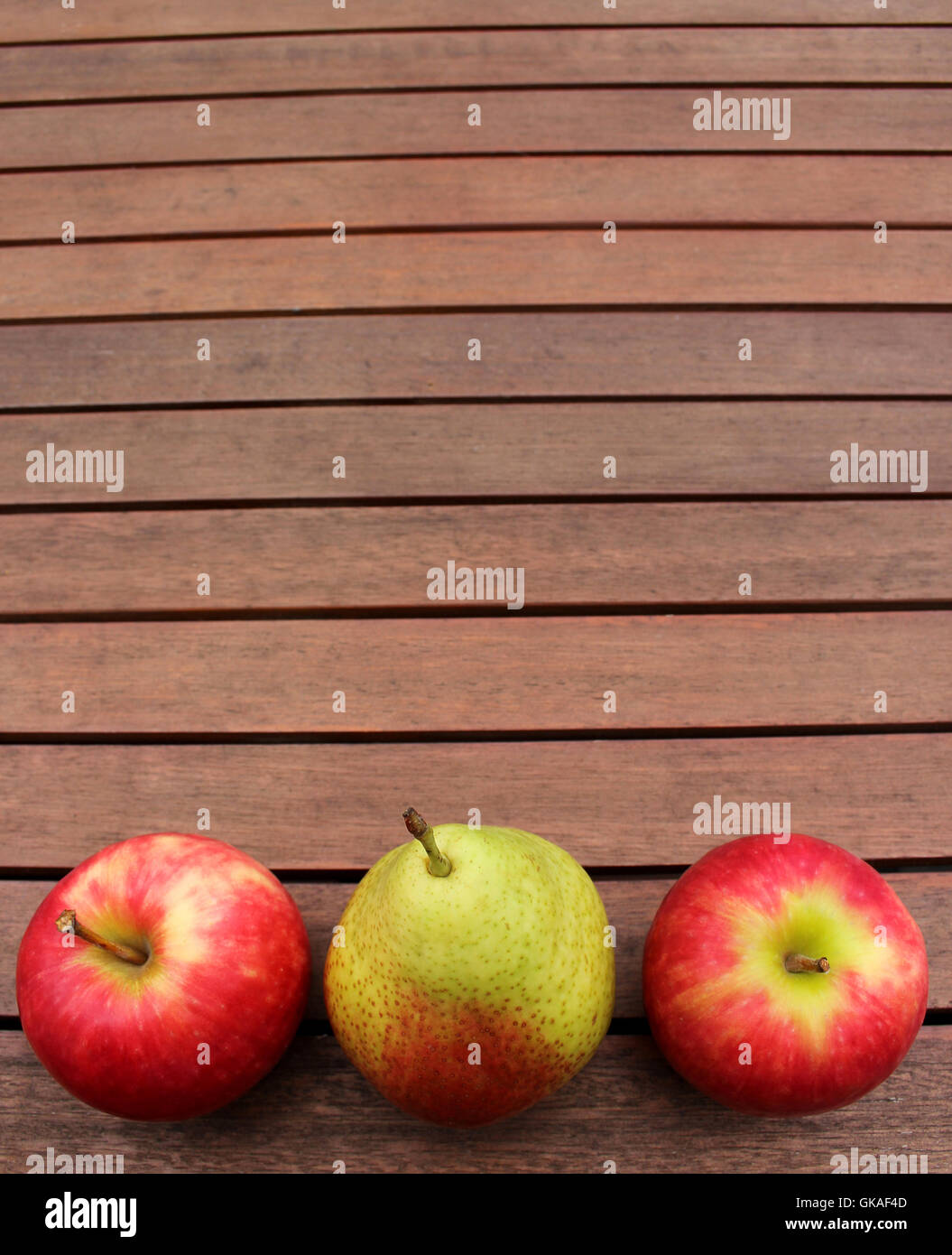 Row apples wood hi-res stock photography and images - Alamy