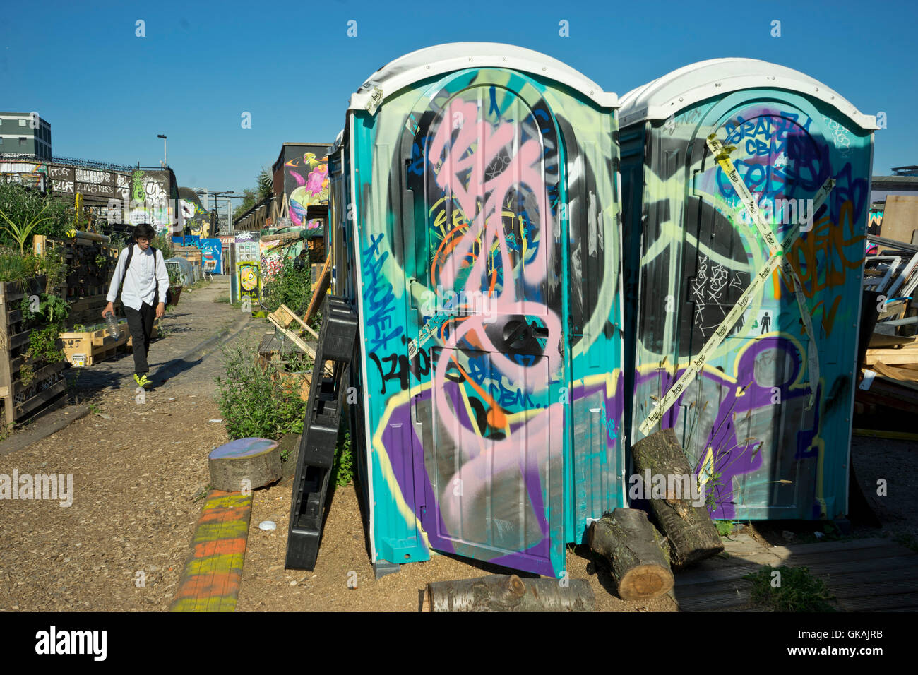 Graffiti installation hi-res stock photography and images - Alamy