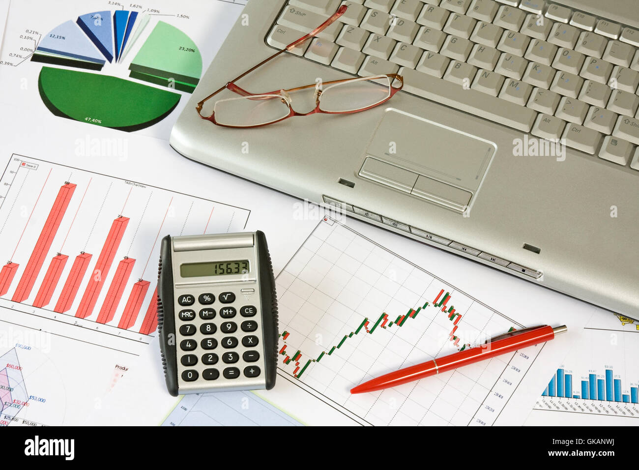 chart business dealings deal Stock Photo - Alamy