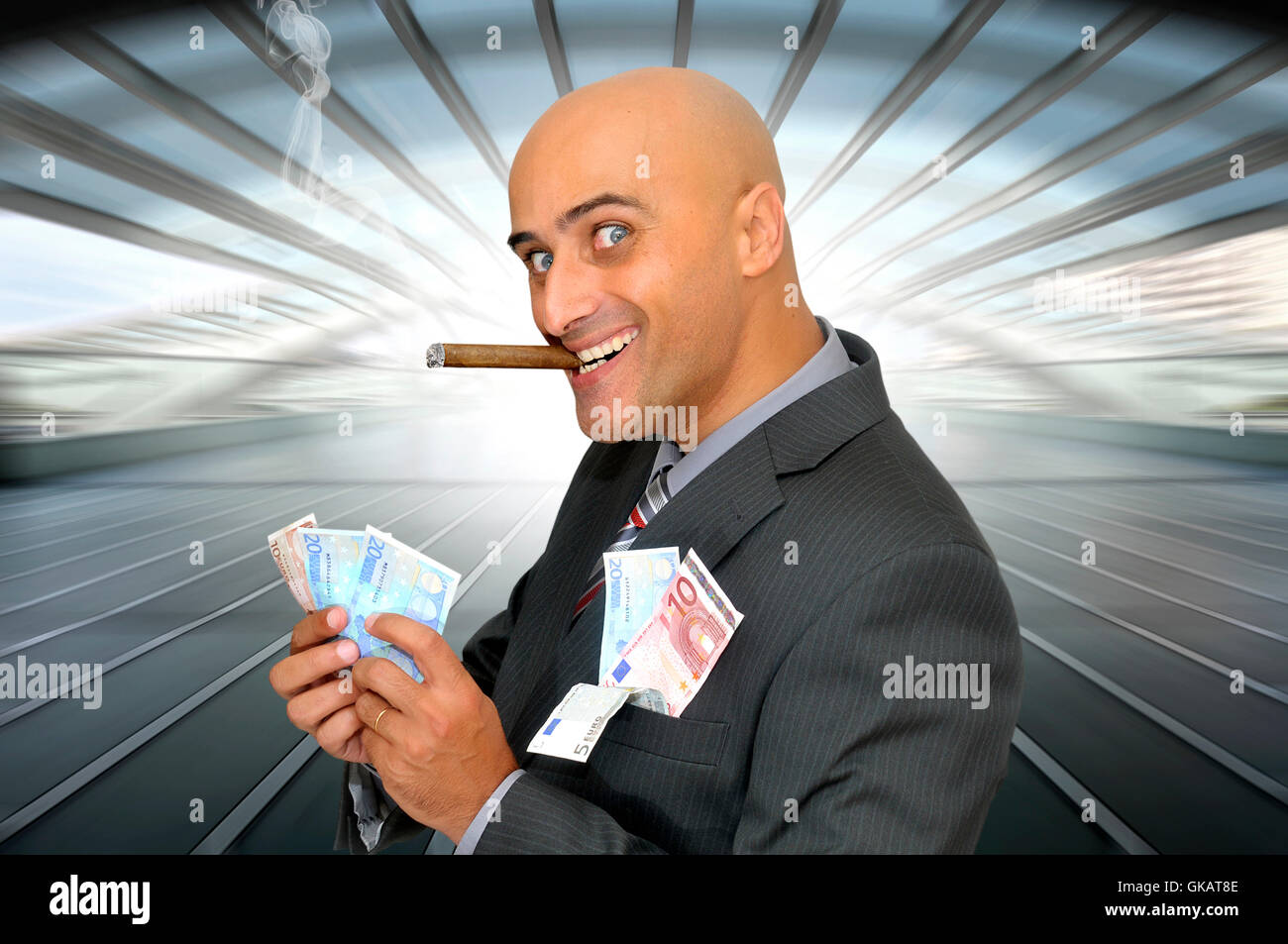 Cigar men hi-res stock photography and images - Alamy