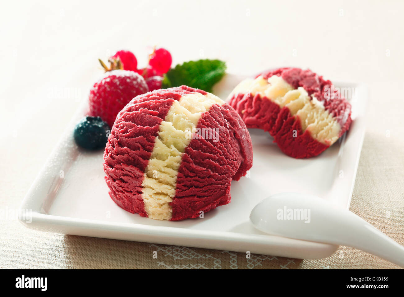 close restaurant food Stock Photo - Alamy