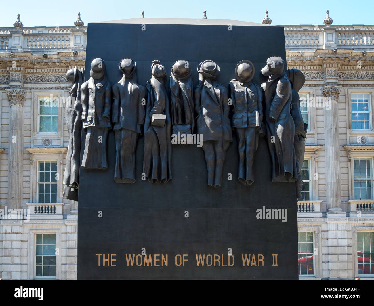 The Women of World War II Statue in Whitehall Stock Photo - Alamy