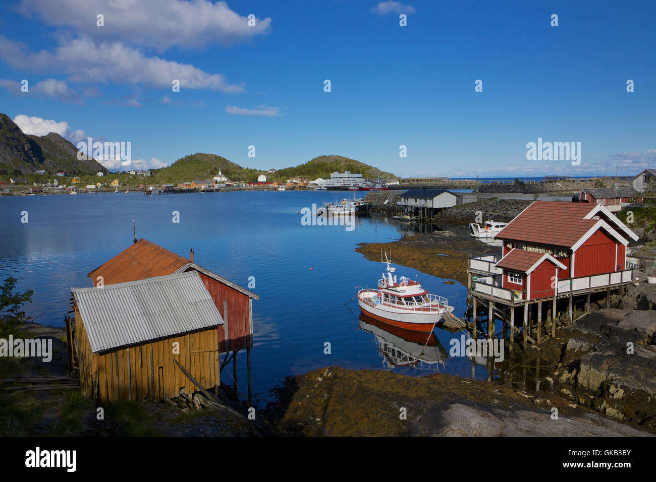 Arctic house hi-res stock photography and images - Alamy