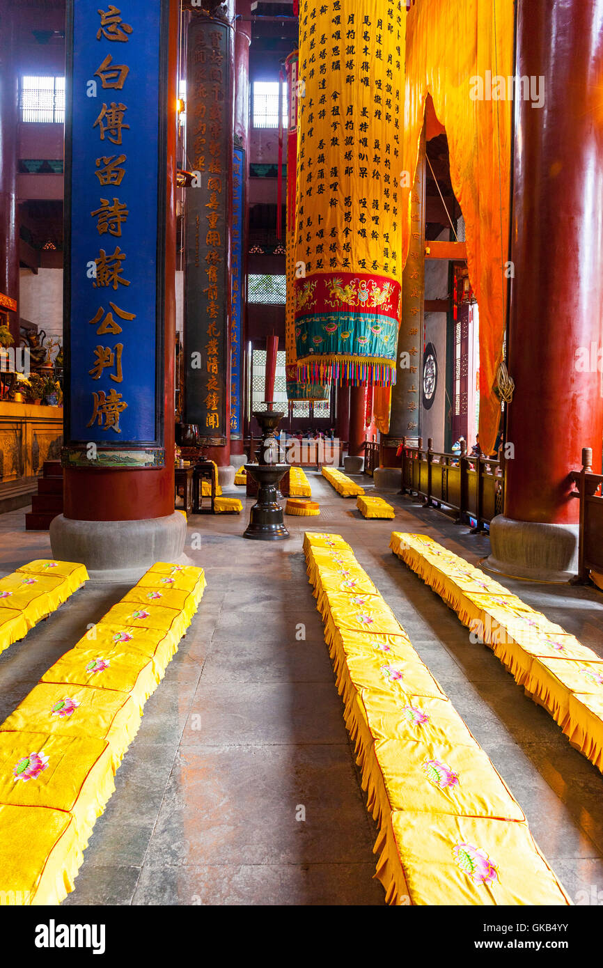 Lingyin temple heritage hi-res stock photography and images - Alamy