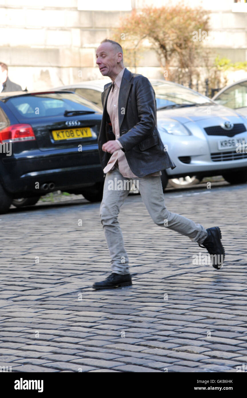 Trainspotting 2 filming in Edinburgh with Ewan Bremner as Daniel 'Spud ...