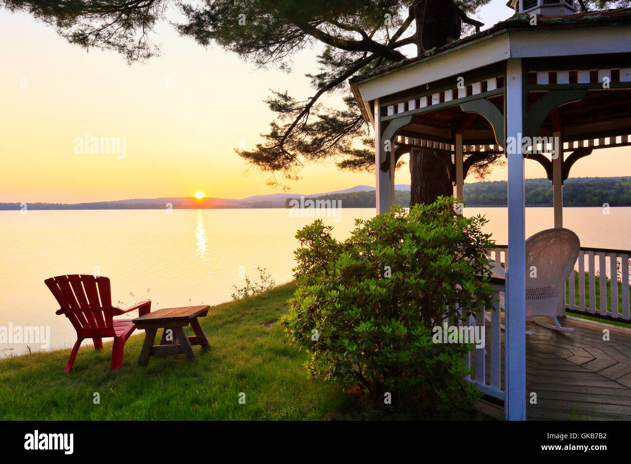 The Lake House at Ferry Point Inn, Winnisquam Lake, Sanbornton, New ...