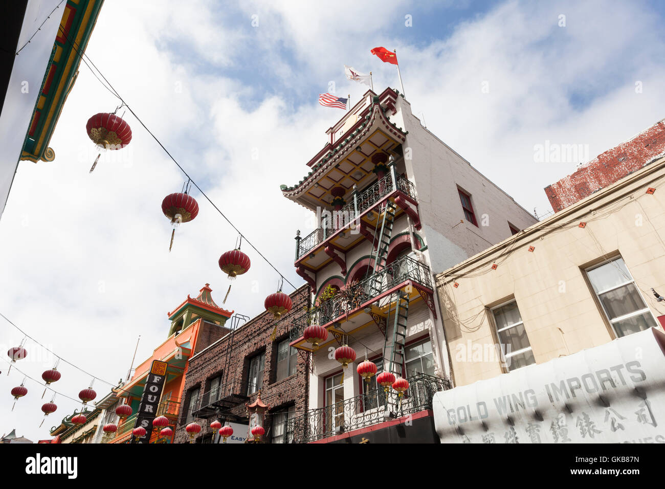 Chinatown storefronts hi-res stock photography and images - Alamy