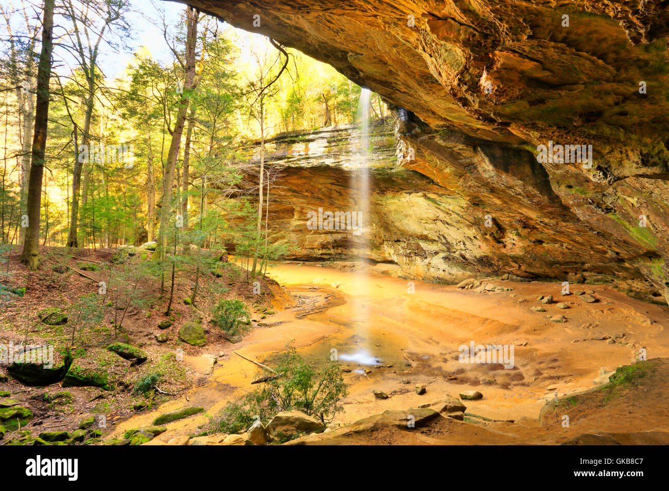 Ash Cave, Hocking Hills State Park, Logan, Ohio, USA Stock Photo - Alamy