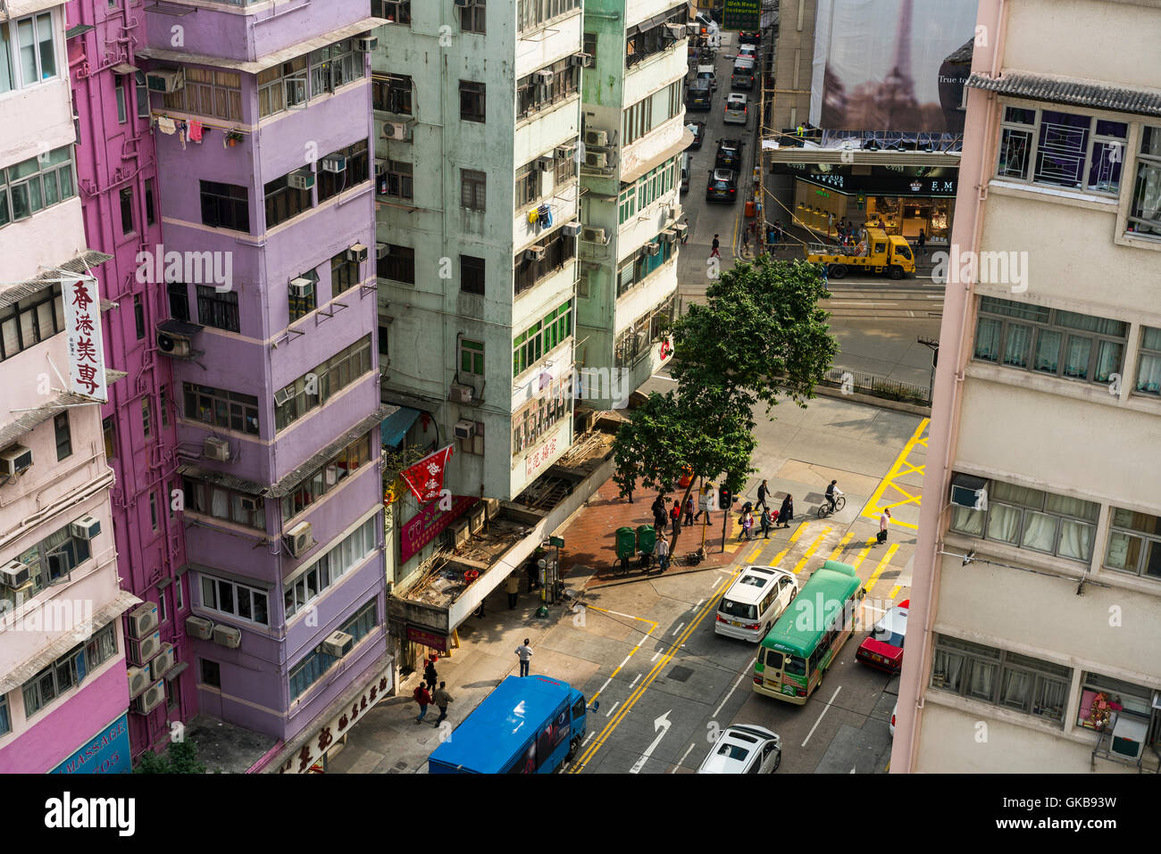 Hong Kong crowded housing Stock Photo - Alamy