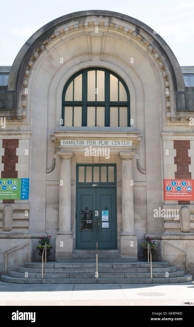 Hamilton fish play center hi-res stock photography and images - Alamy
