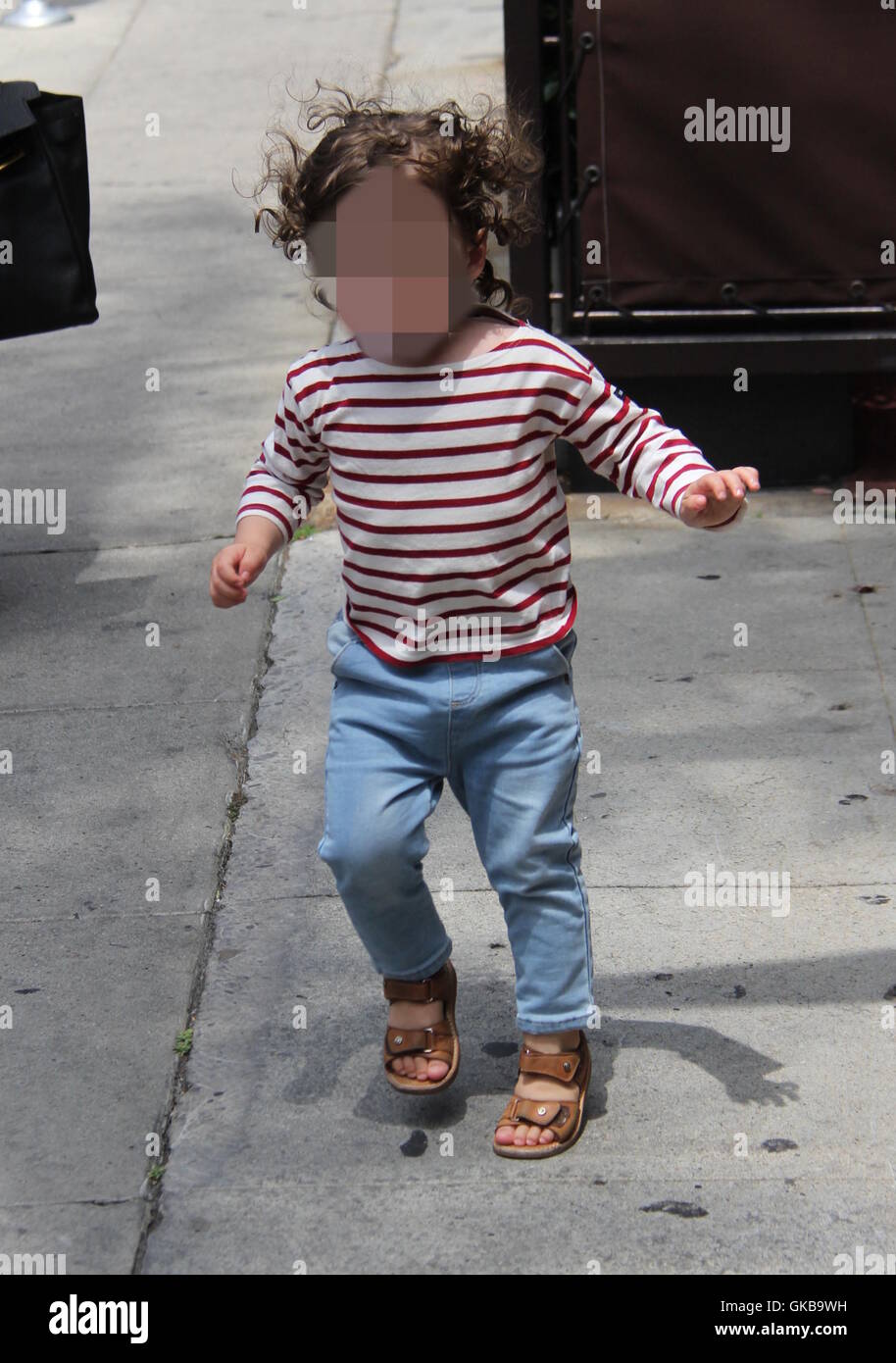 Rachel Zoe out and about with her two sons in Beverly Hills Featuring ...