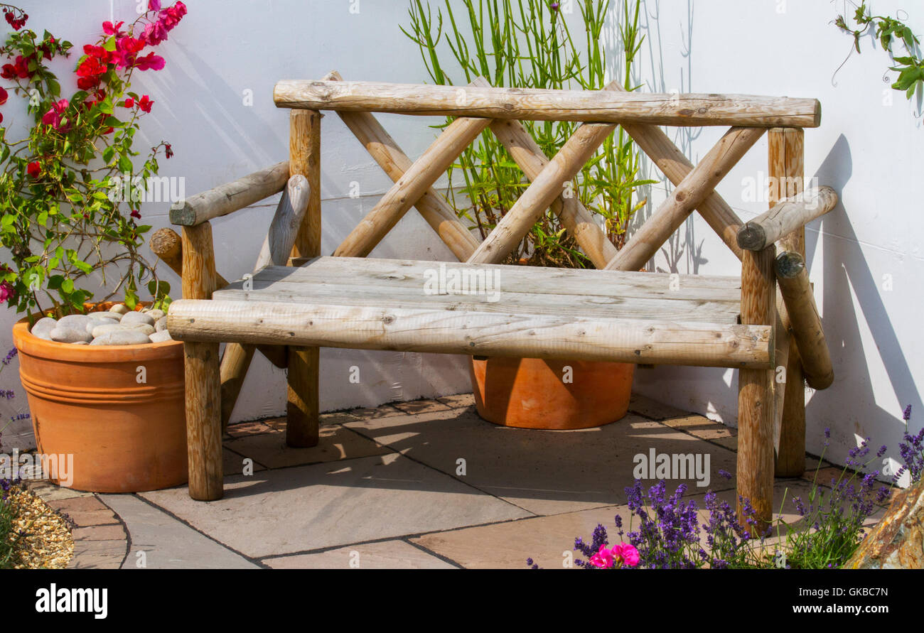 Corner seating hi-res stock photography and images - Alamy