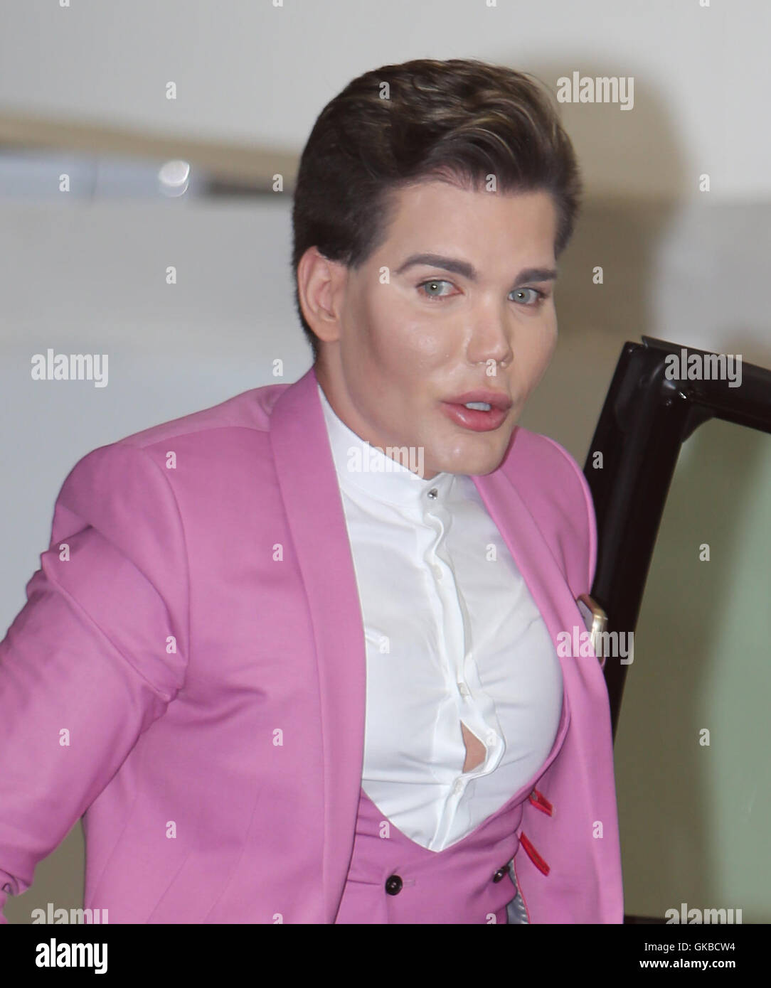 Rodrigo alves london hi-res stock photography and images - Alamy